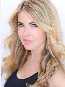 Nicole Andrews Birthday, Real Name, Age, Weight, Height, Family, Facts, Contact Details ...